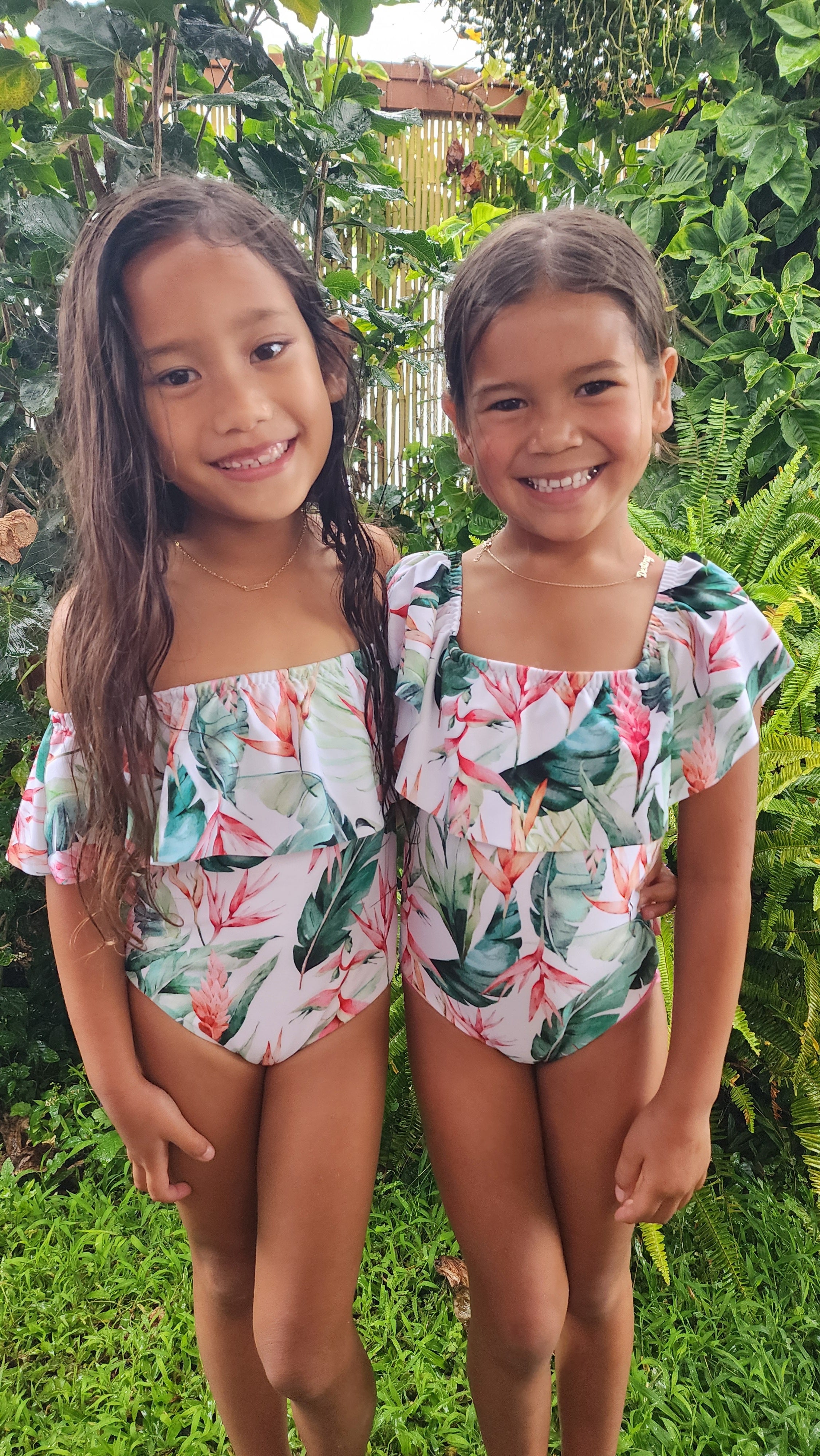 Chiquita Girls Kini Tropical Blush IwaWhy